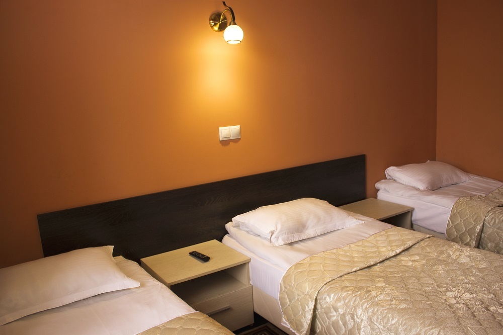 Комфорт — Yellow Hotel